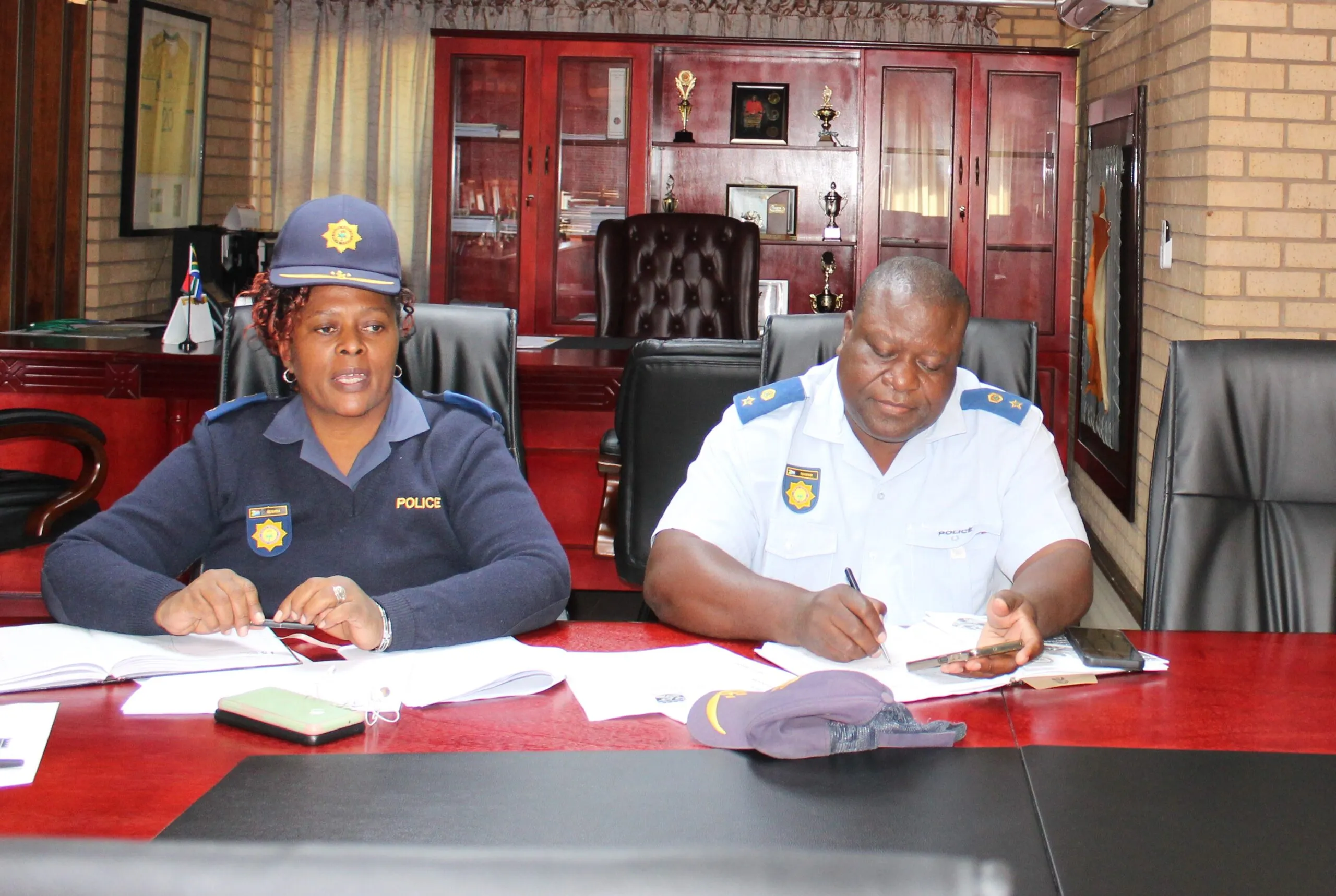 Mayor engages SAPS with strategies to fight crime - Musina Local ...